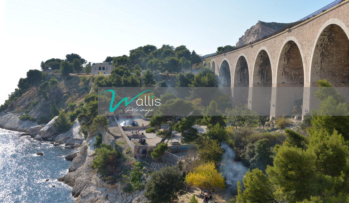 Plage de Corbieres, l'Estaque, Marseille - Wallis